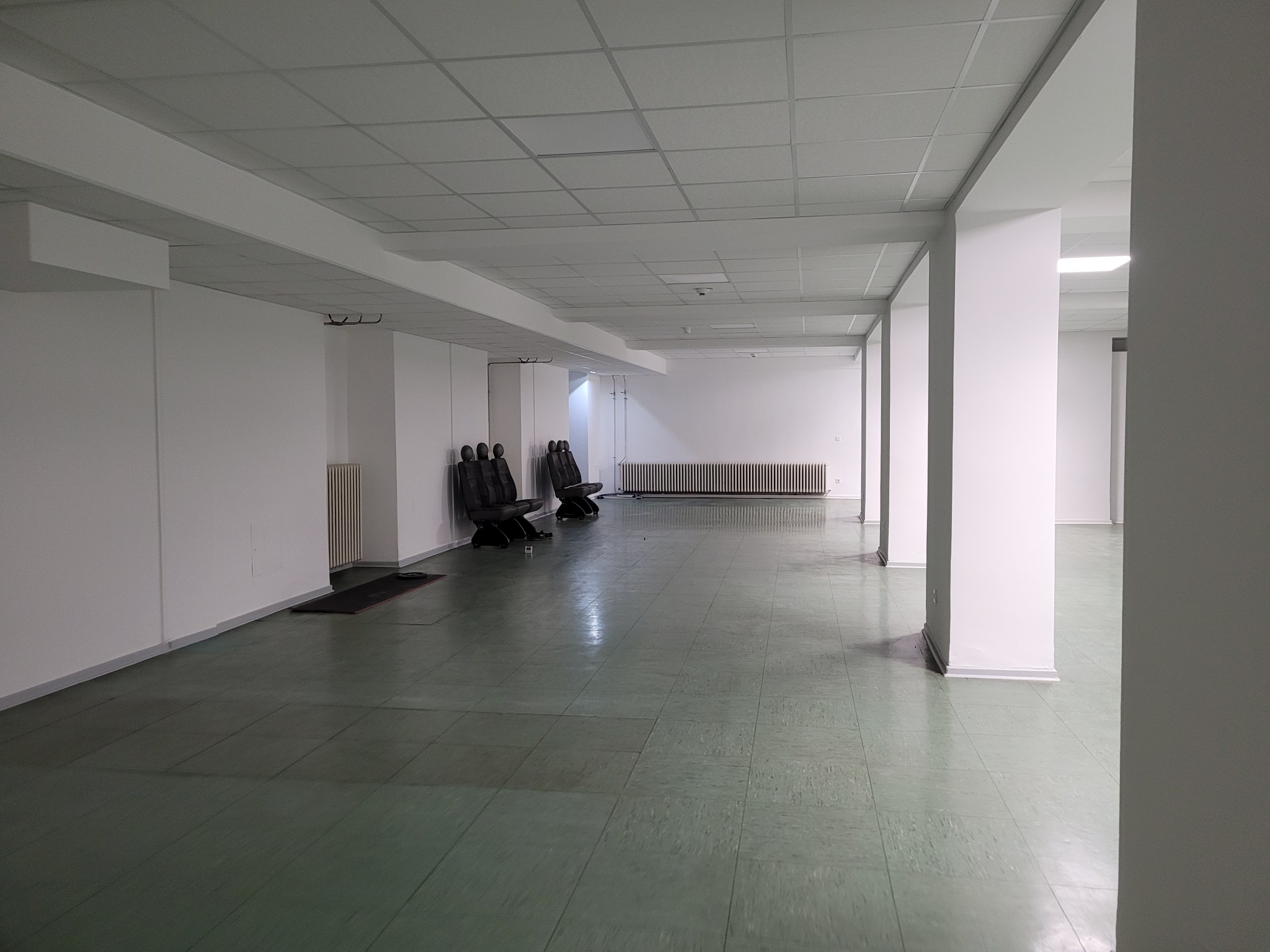 Liminal Spaces: Wenn anthropogene Orte menschenleer sind